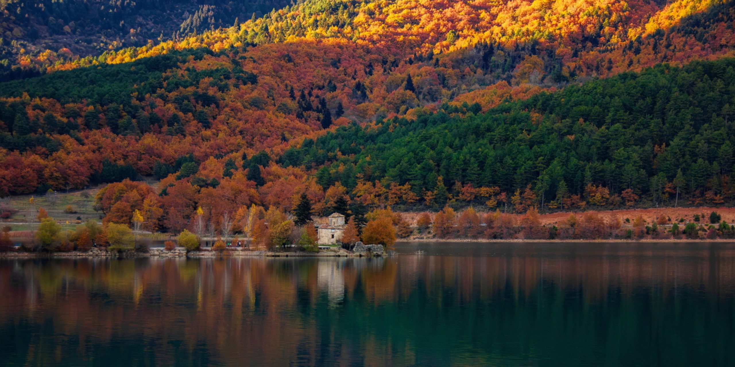 A Perfect Greek Lake Vacation - Greece Insiders