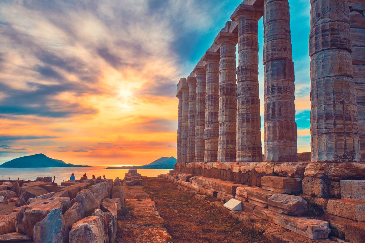 Greece Sunsets: A Must-See Beauty