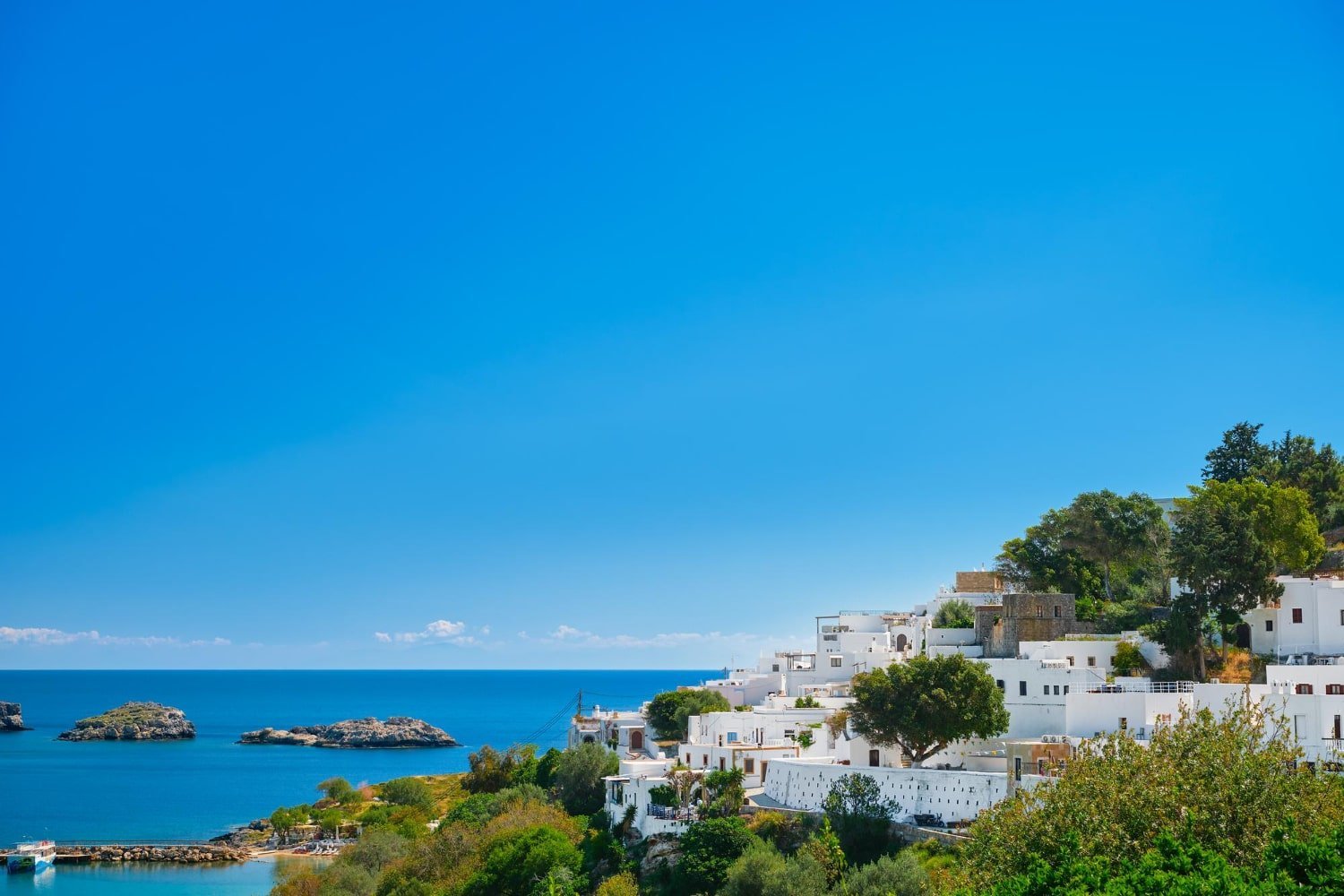 Best Greek islands to honeymoon in 2025 - Greece Insiders
