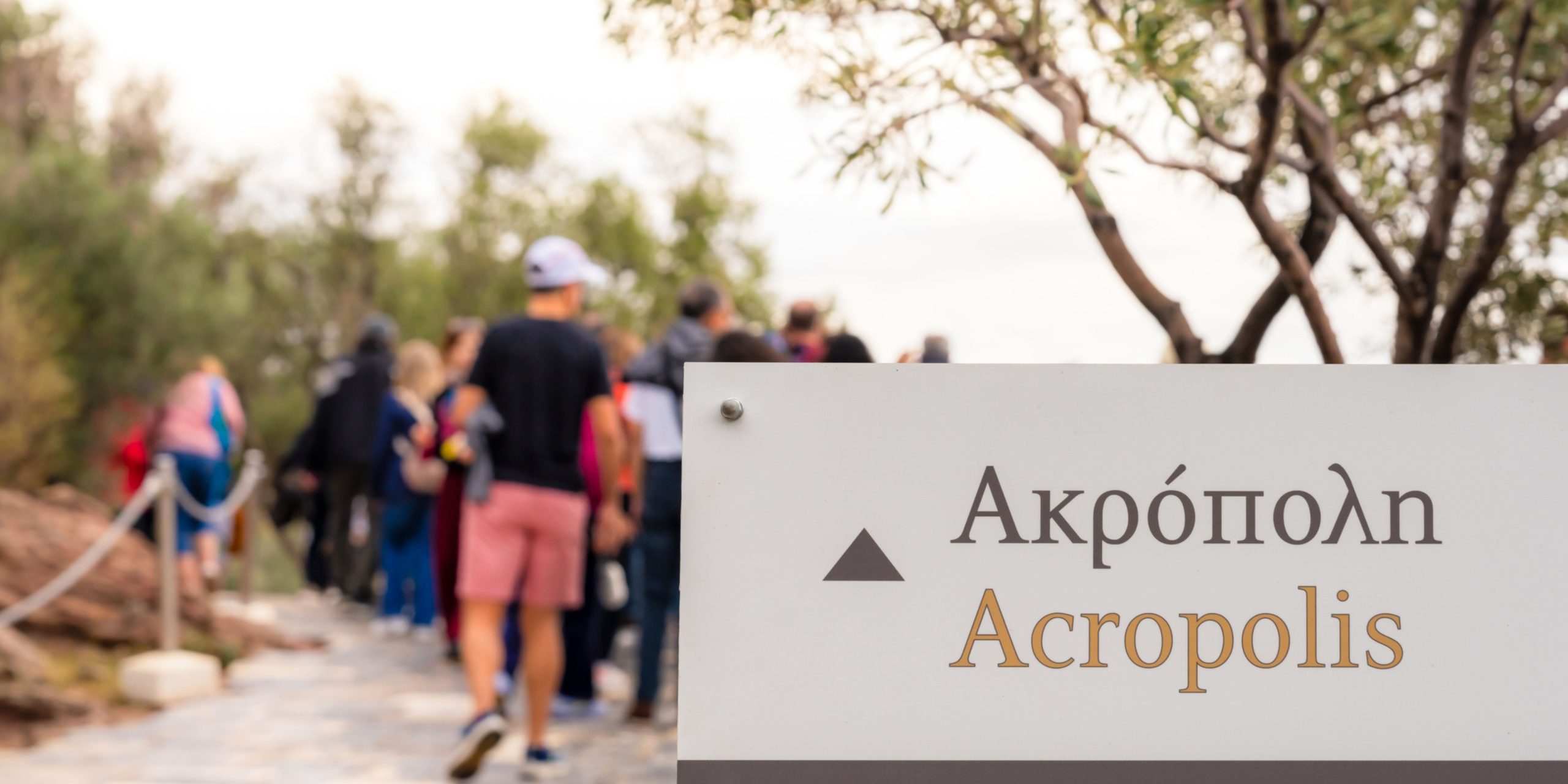 Do They Speak English in Greece? Beginner's Guide