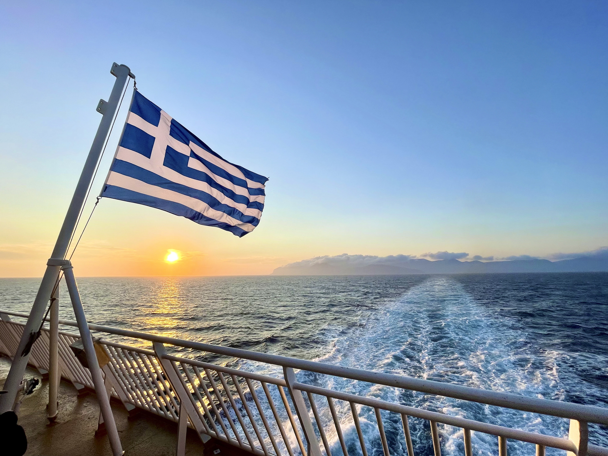 How Much Does it Cost to Go to Greece: Budget Guide