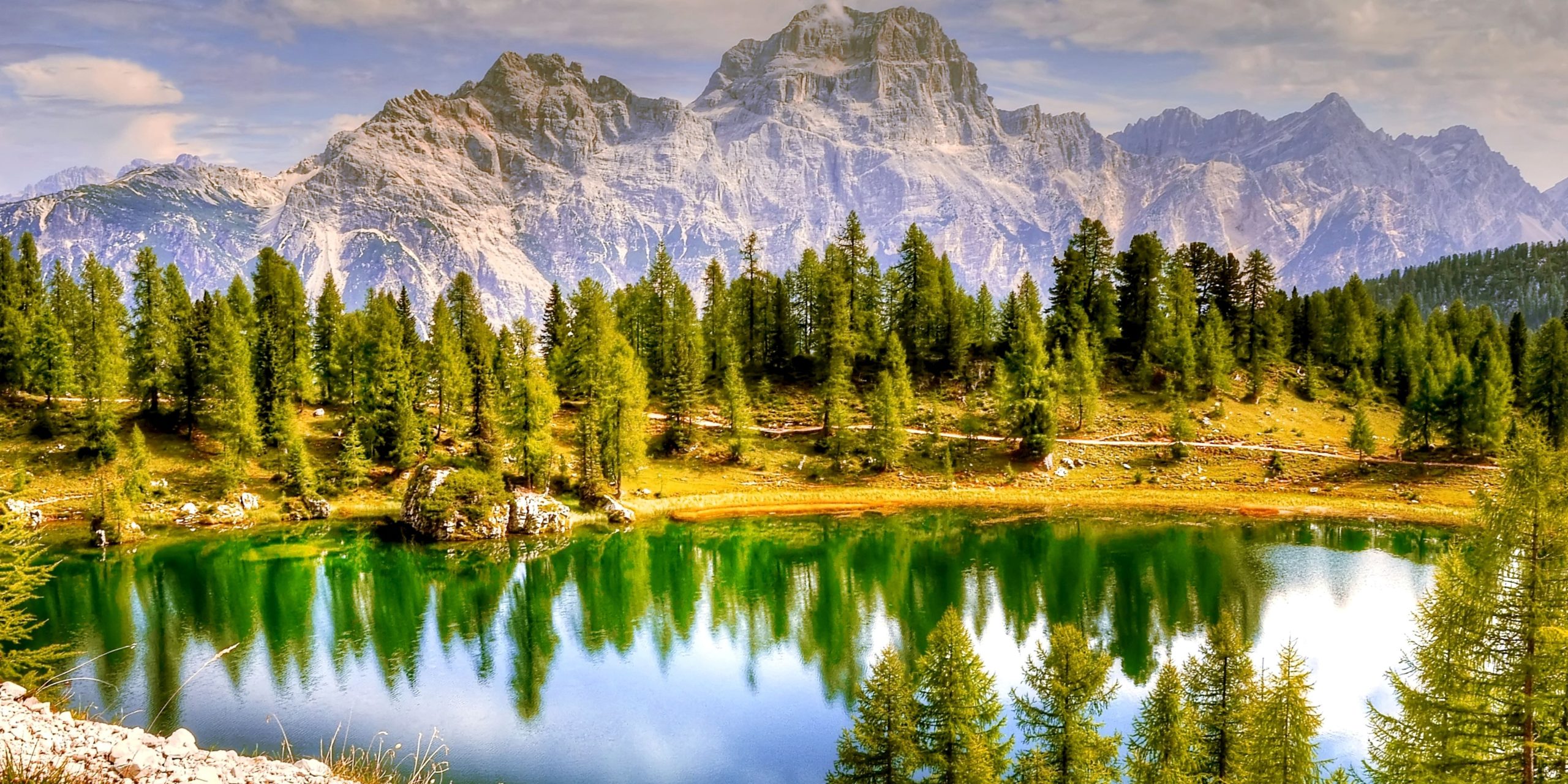 Weather in Italy and Greece in October: Your Complete Guide